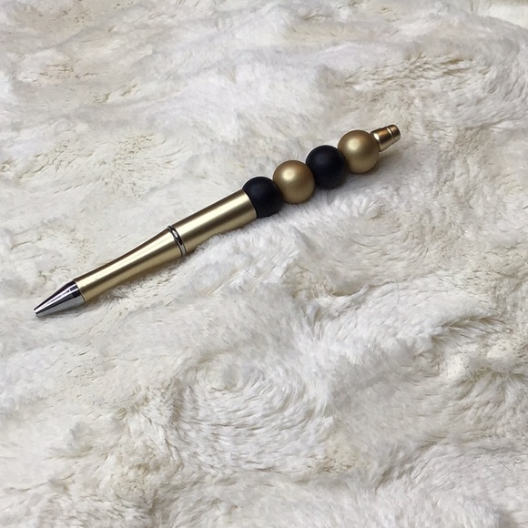 handrafted | Office | Handcrafted Beaded Pen Goldblack Made With Bpa ...